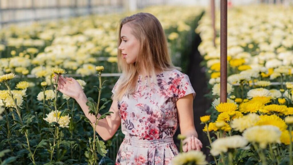 Exploring the O Gauge Majestic Flower Mill