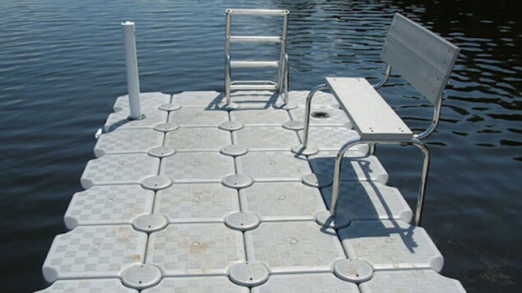 Understanding the Different Sizes and Models of Floating Docks